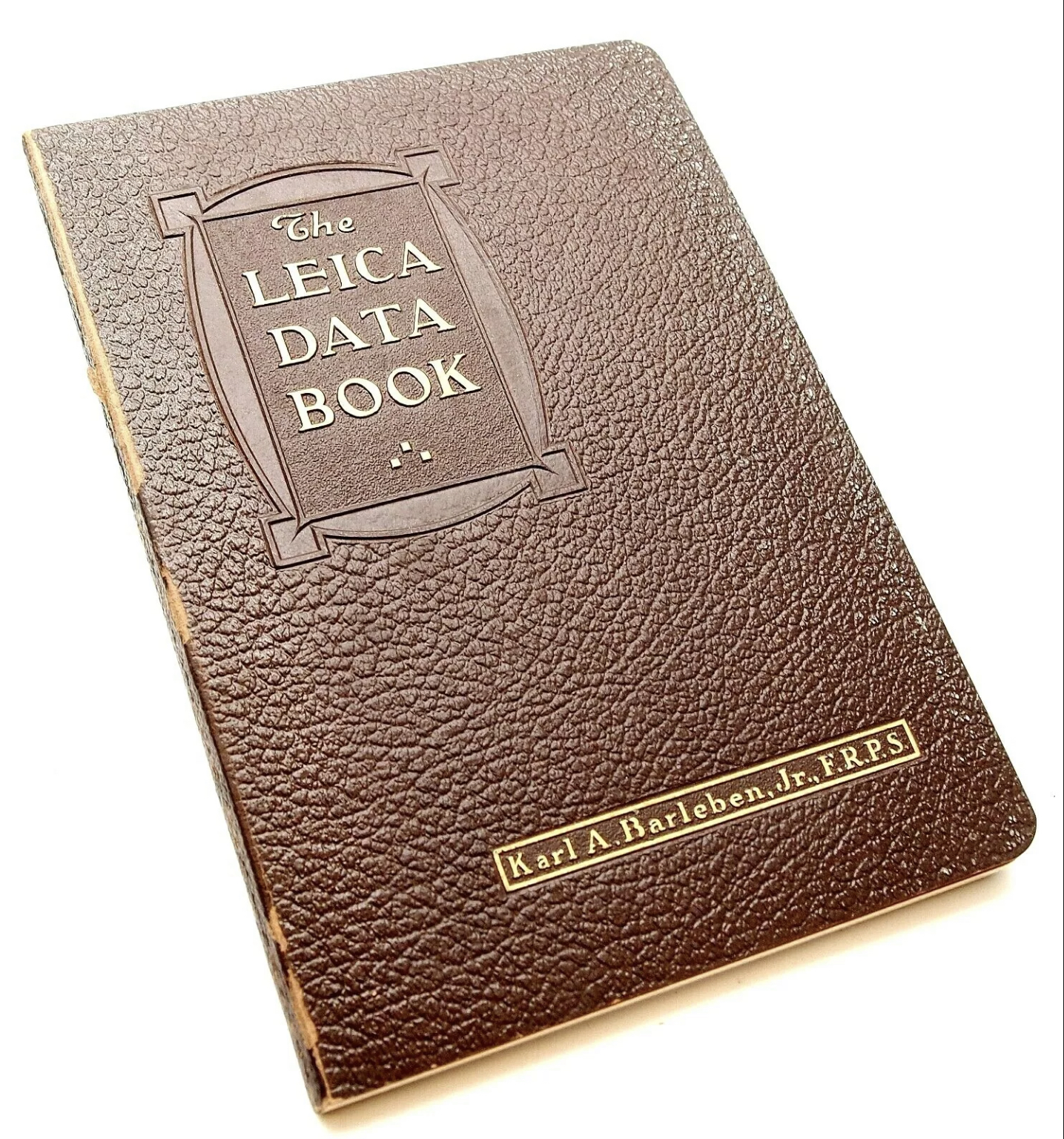 The Leica Data Book – Collecting Leica cameras
